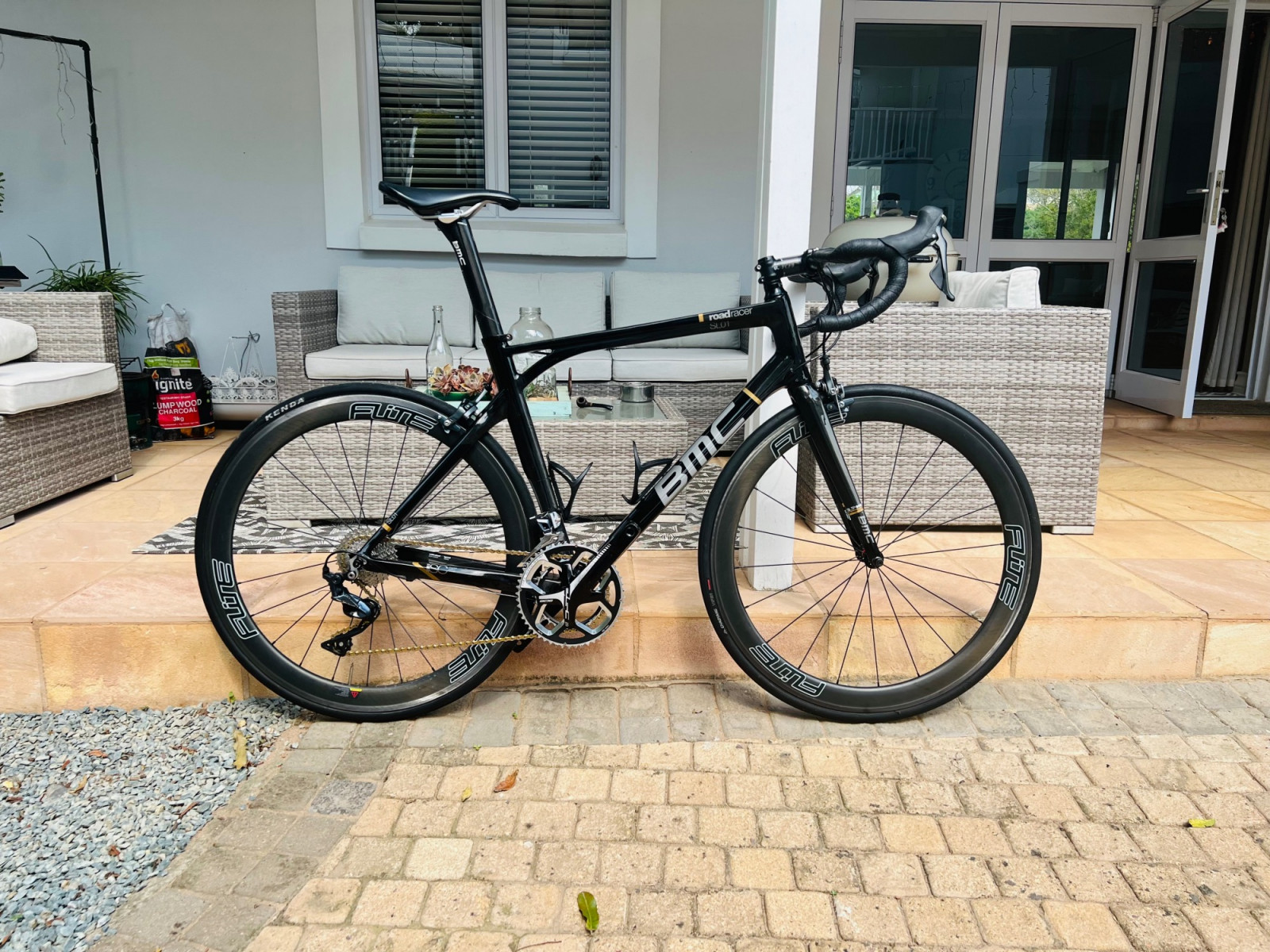 BMC road racer SL01 | Road Bikes | Bike Hub