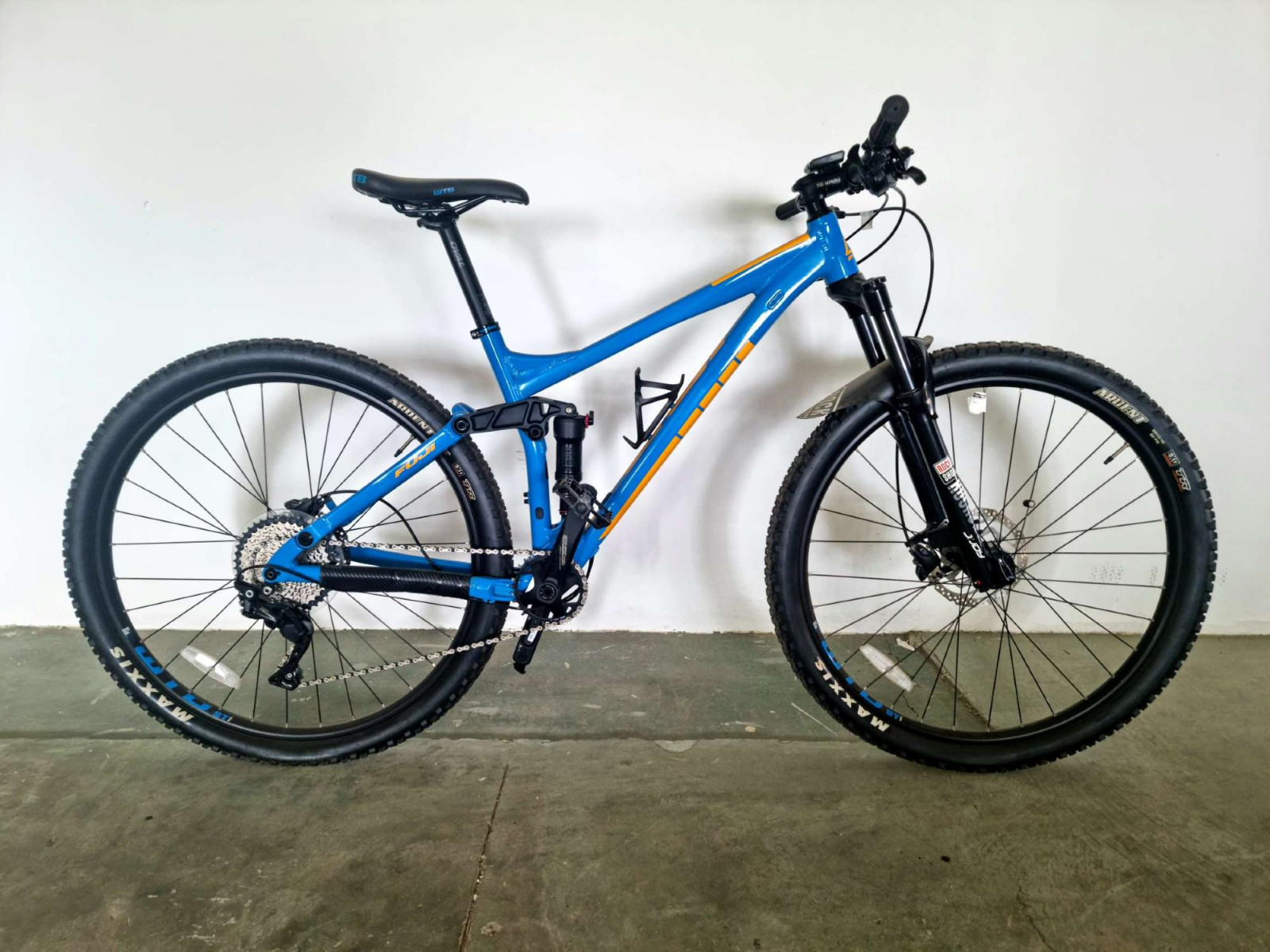 Fuji outland 1.1 medium | Dual Suspension Mountain Bikes | Bike Hub
