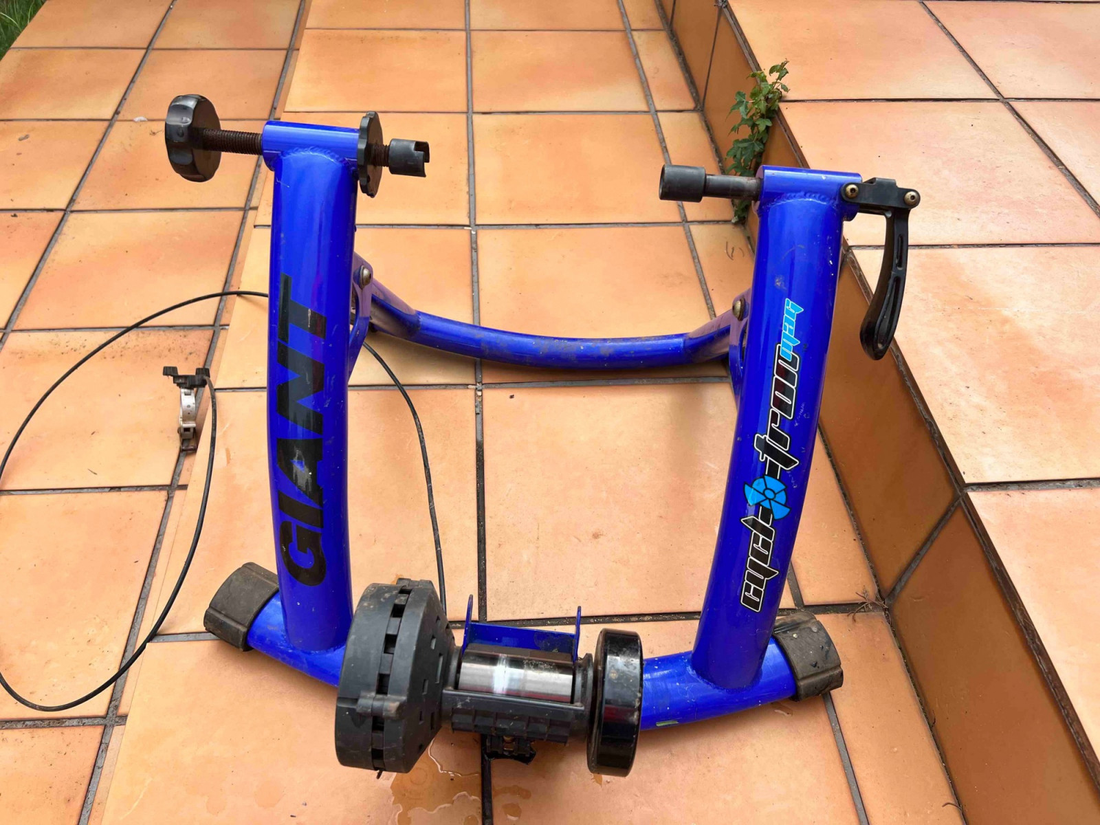 Giant Indoor Trainer | Indoor Trainers & Accessories | Bike Hub