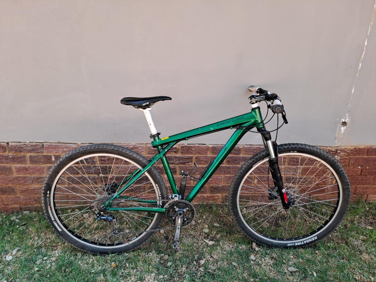 GT Karoakaram 29er | Hardtail Mountain Bikes | Bike Hub