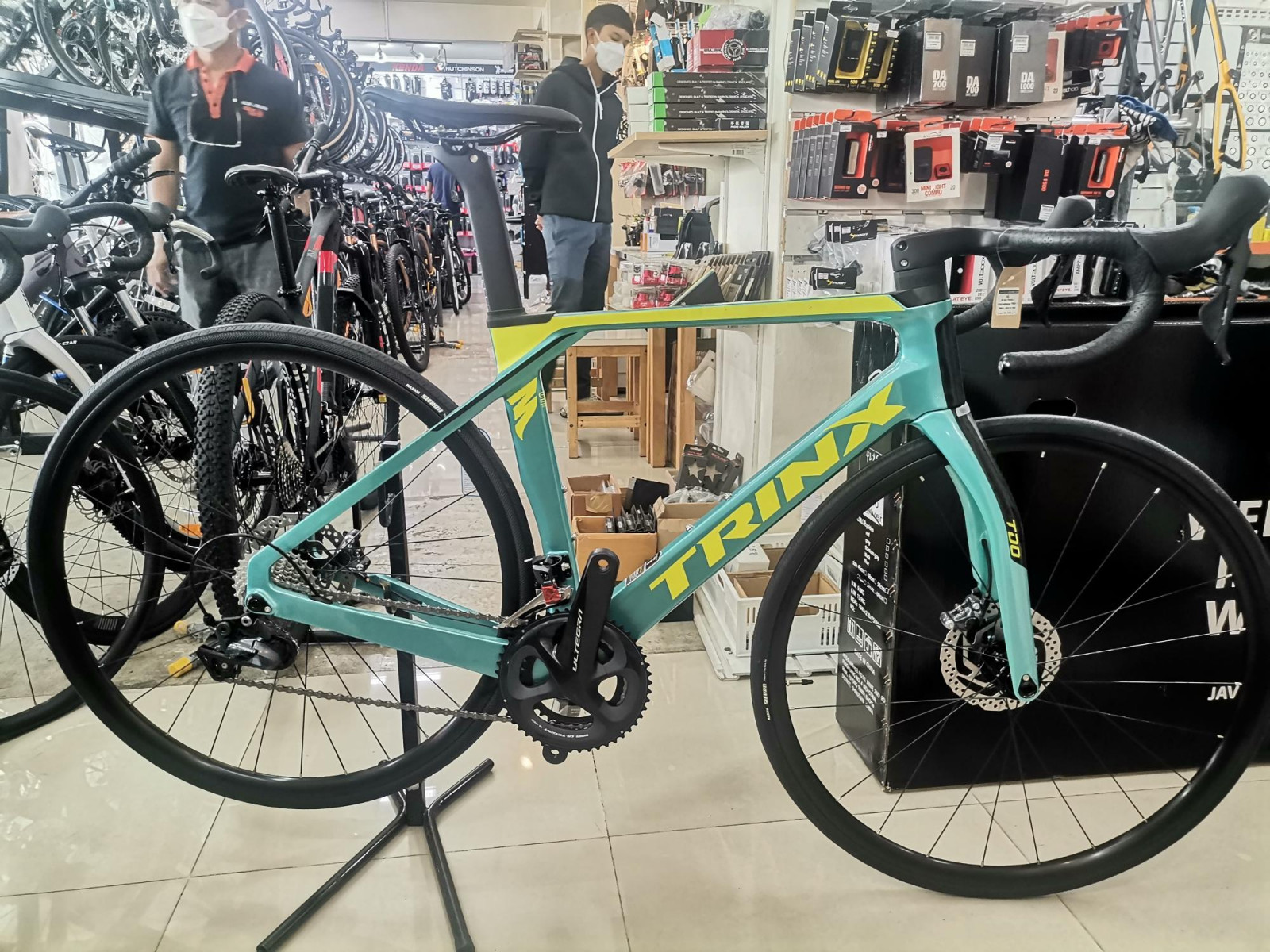Full carbon road bike | Bike Hub