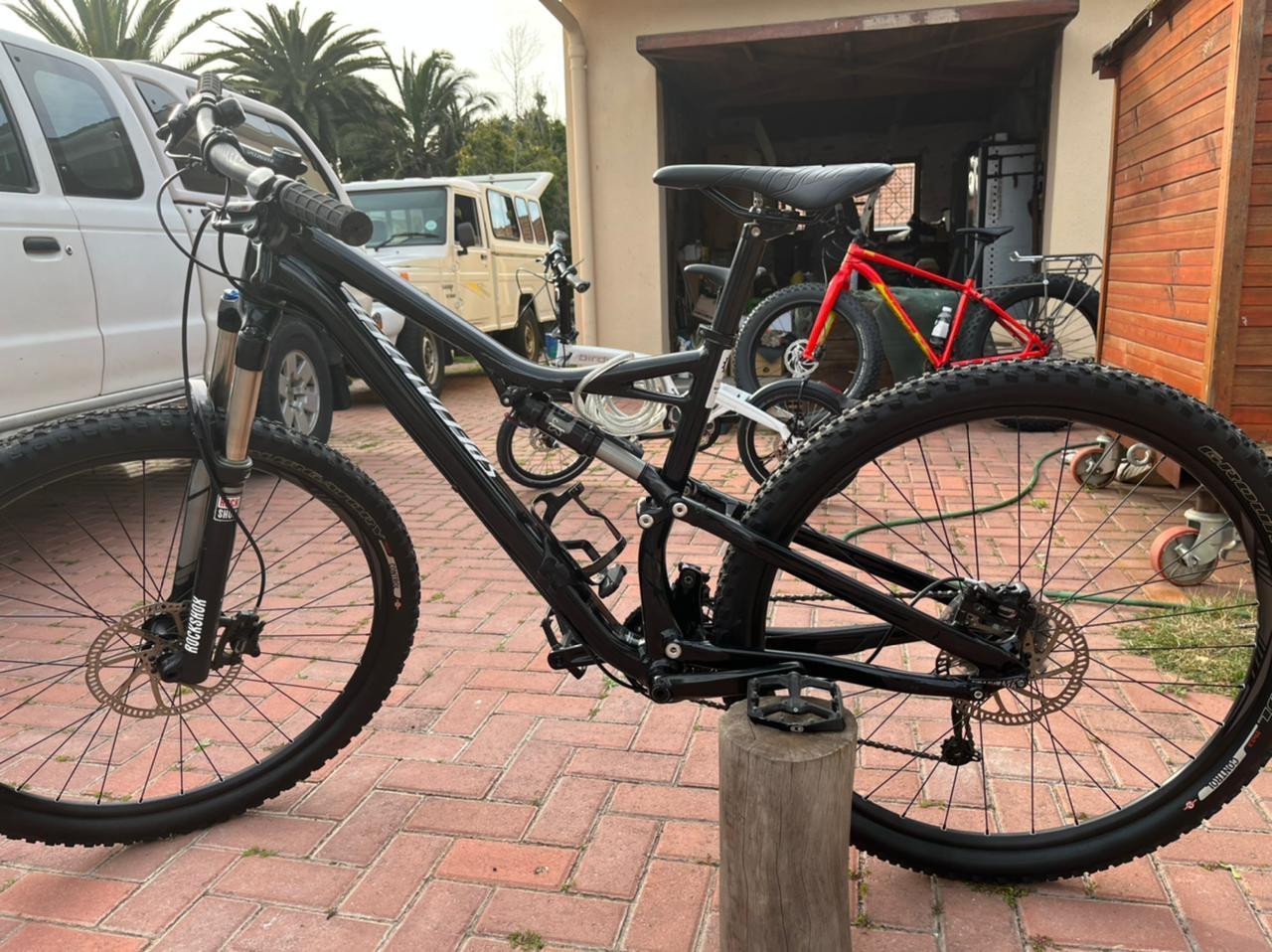 Specialized Camber 2016 Urgent Sale | Dual Suspension Mountain Bikes ...