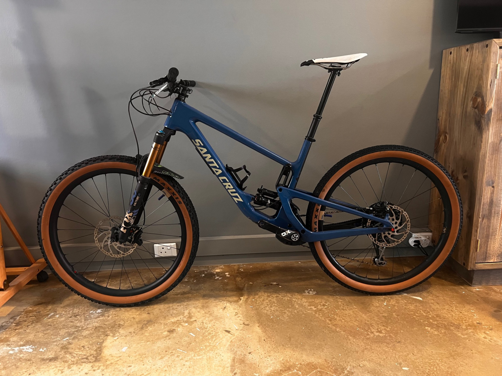 Santa Cruz hightower cc | Dual Suspension Mountain Bikes | Bike Hub