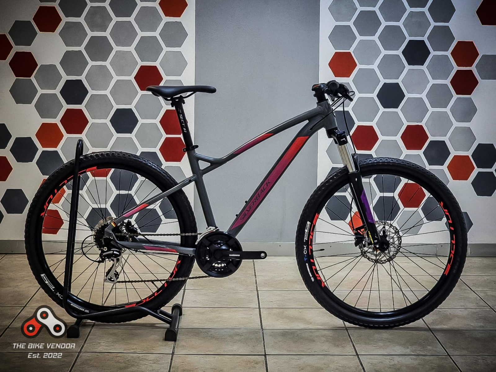 Silverback Splash 2 - Shimano - Hydro Brakes (M) | Hardtail Mountain ...