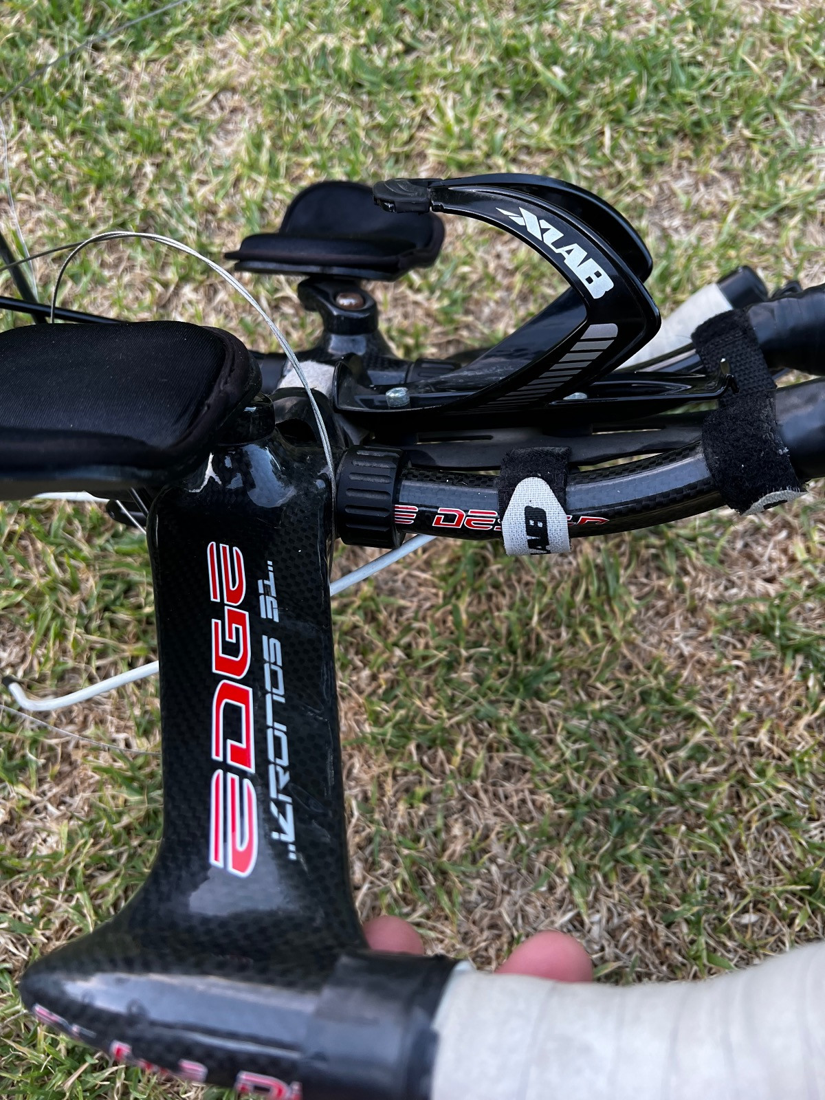 Edge carbon tri bars | Handlebars | Bike Hub