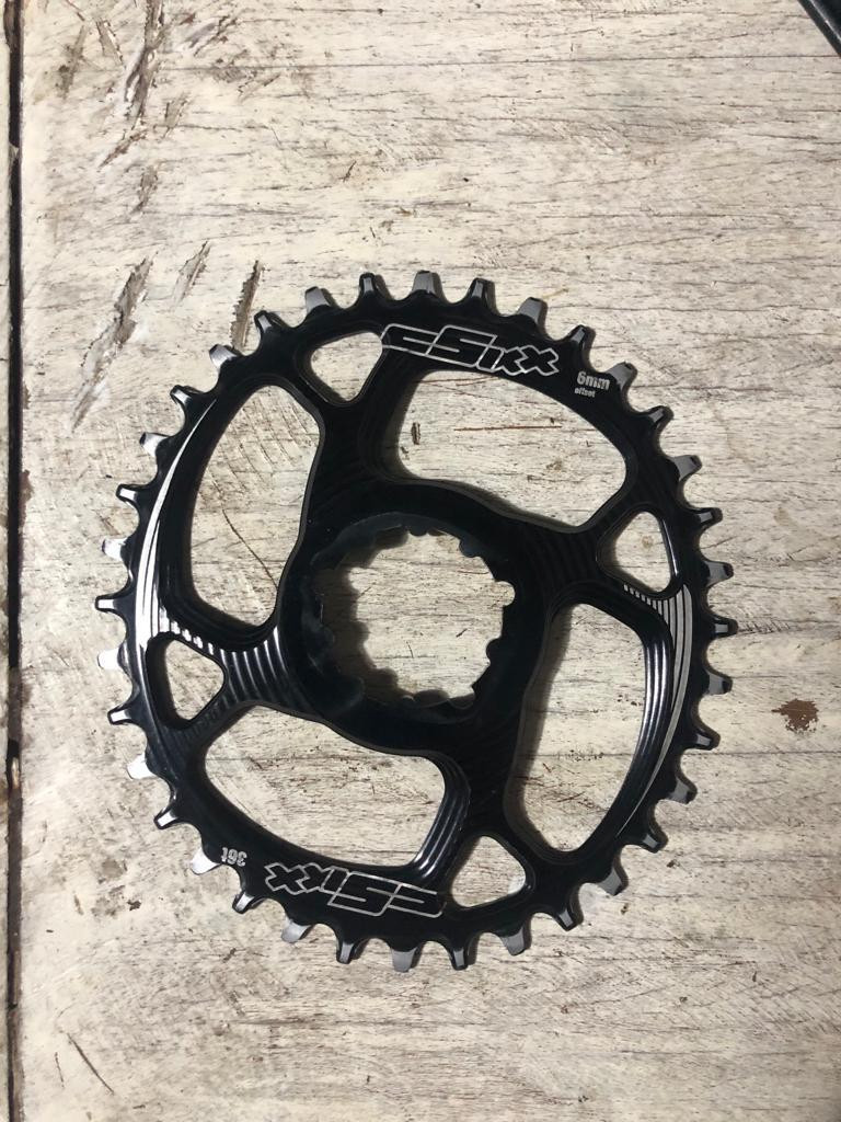 cSixx DM oval 36T chainring 6mm offset non boost | Chainrings | Bike Hub