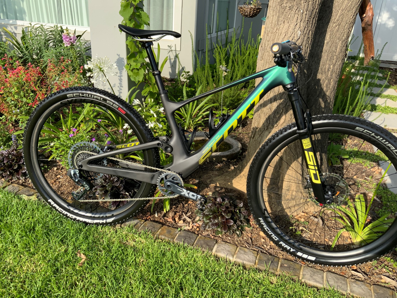 Scott World Cup | Dual Suspension Mountain Bikes | Bike Hub