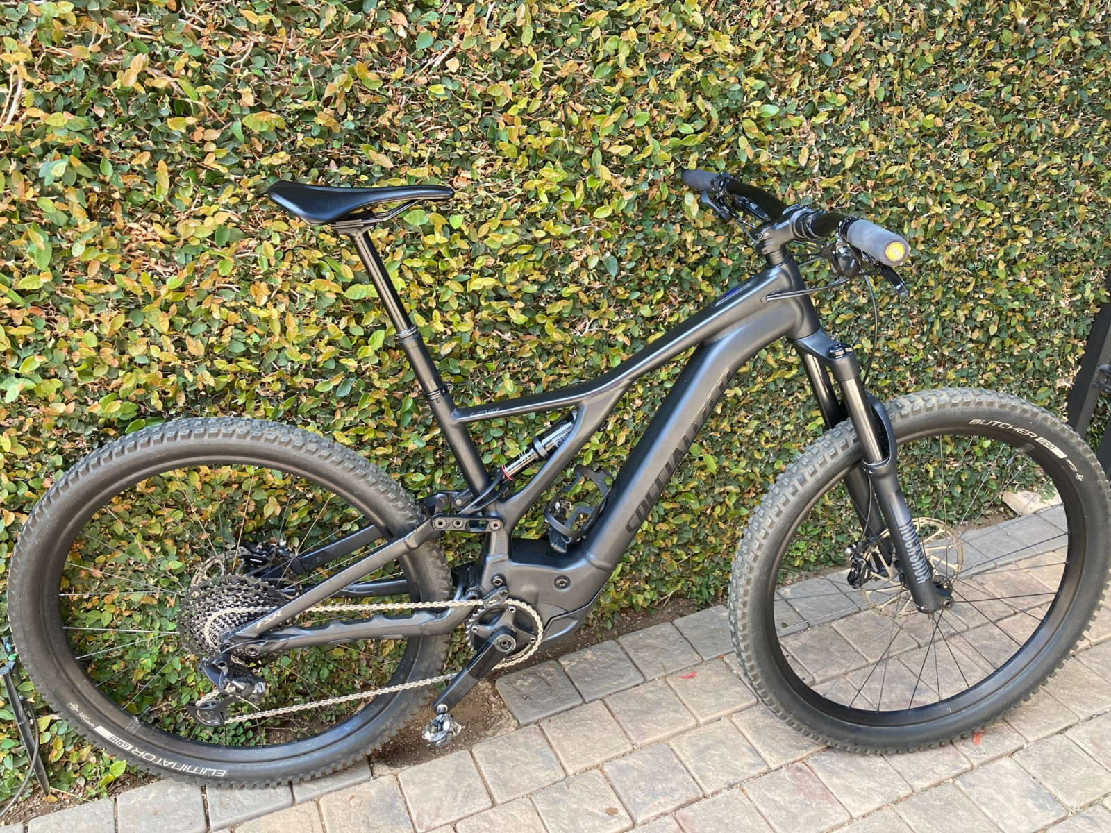 2021 Specialized Turbo Levo | Dual Suspension Mountain E-Bikes | Bike Hub