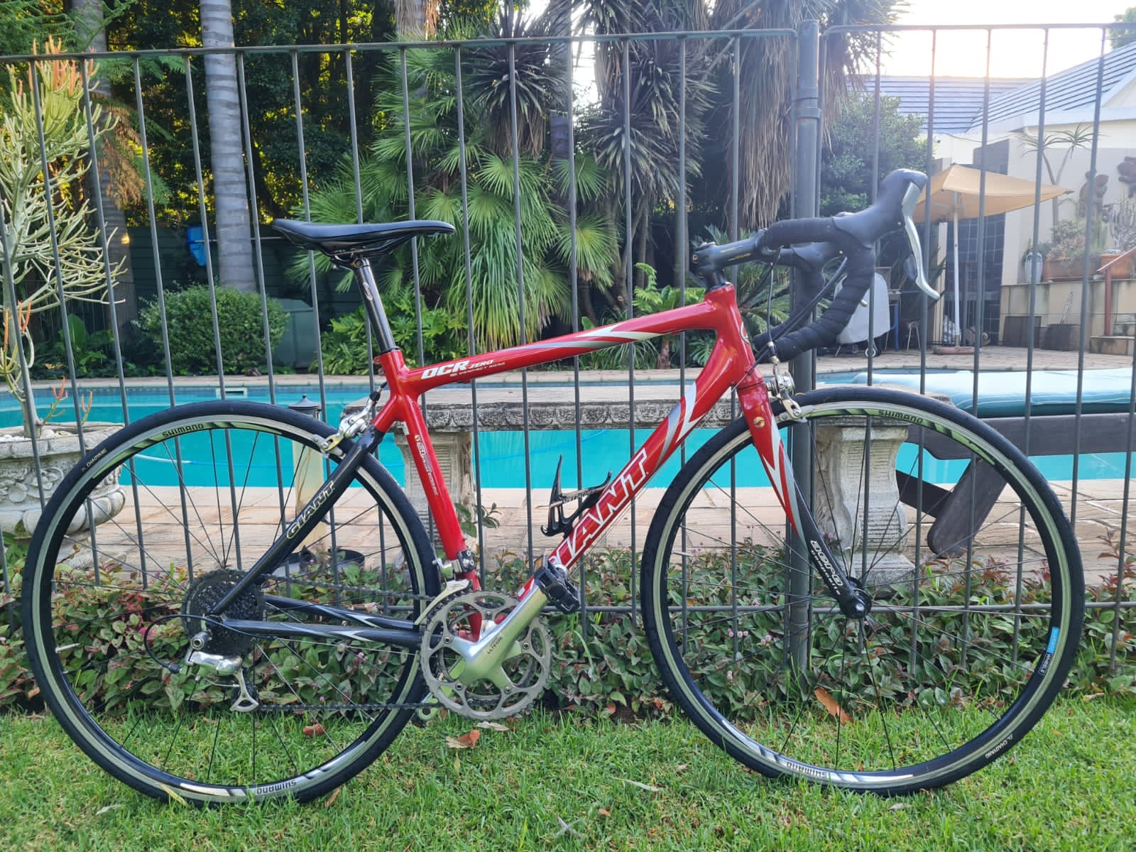 Giant OCR zero- Medium | Road Bikes | Bike Hub