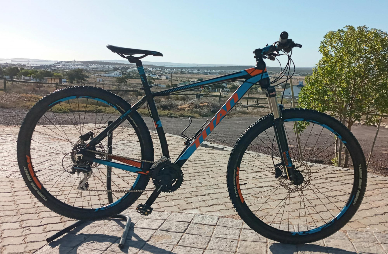 Titan Trail 29er | Hardtail Mountain Bikes | Bike Hub