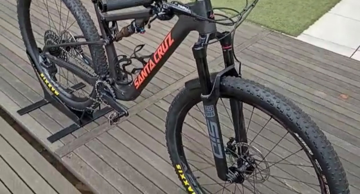 Santa Cruz Blur CC trail 2022 | Dual Suspension Mountain Bikes | Bike Hub
