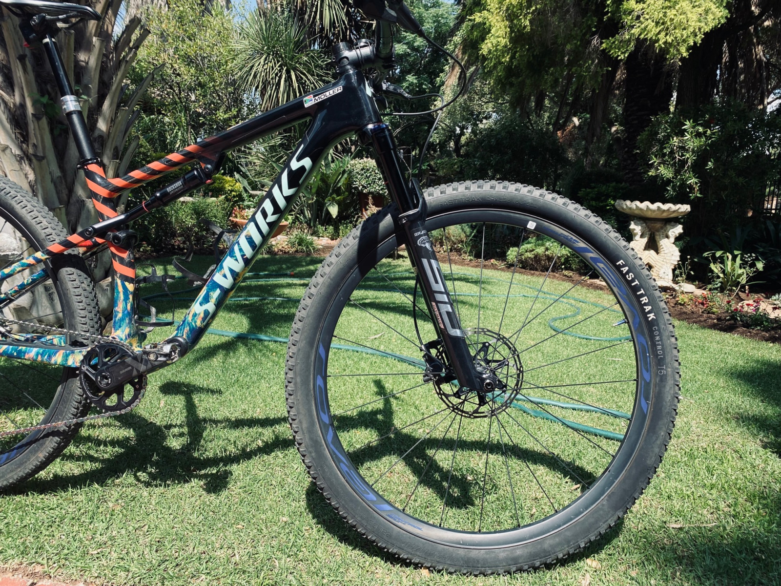 Johan Moller | Dual Suspension Mountain Bikes | Bike Hub
