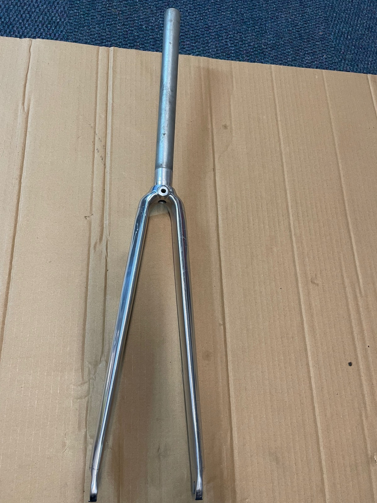 Victor rectangular silver fork | Road Bike Forks | Bike Hub