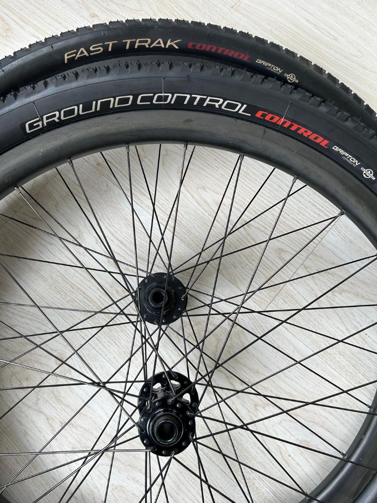 Carbon Rovel Control SL Wheelset with new tyres | Mountain Bike Wheels ...