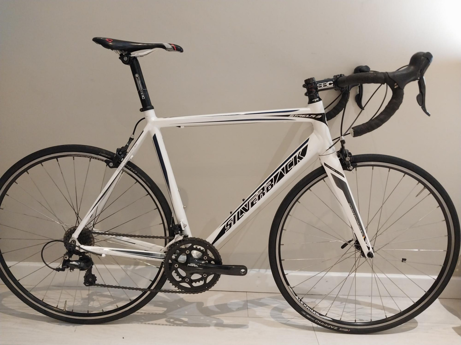Silverback Strela 3 (L) | Road Bikes | Bike Hub