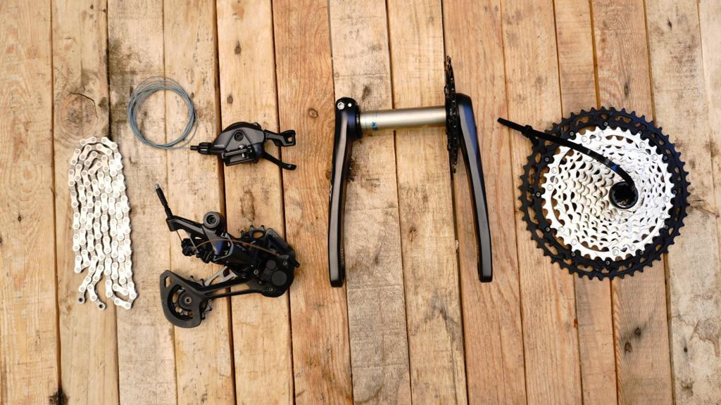 NEW 1x12 Shimano XT M8100 groupset w. cranks | Bike Hub