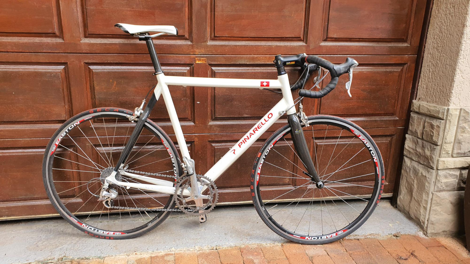 Pinarello Prince | Road Bikes | Bike Hub