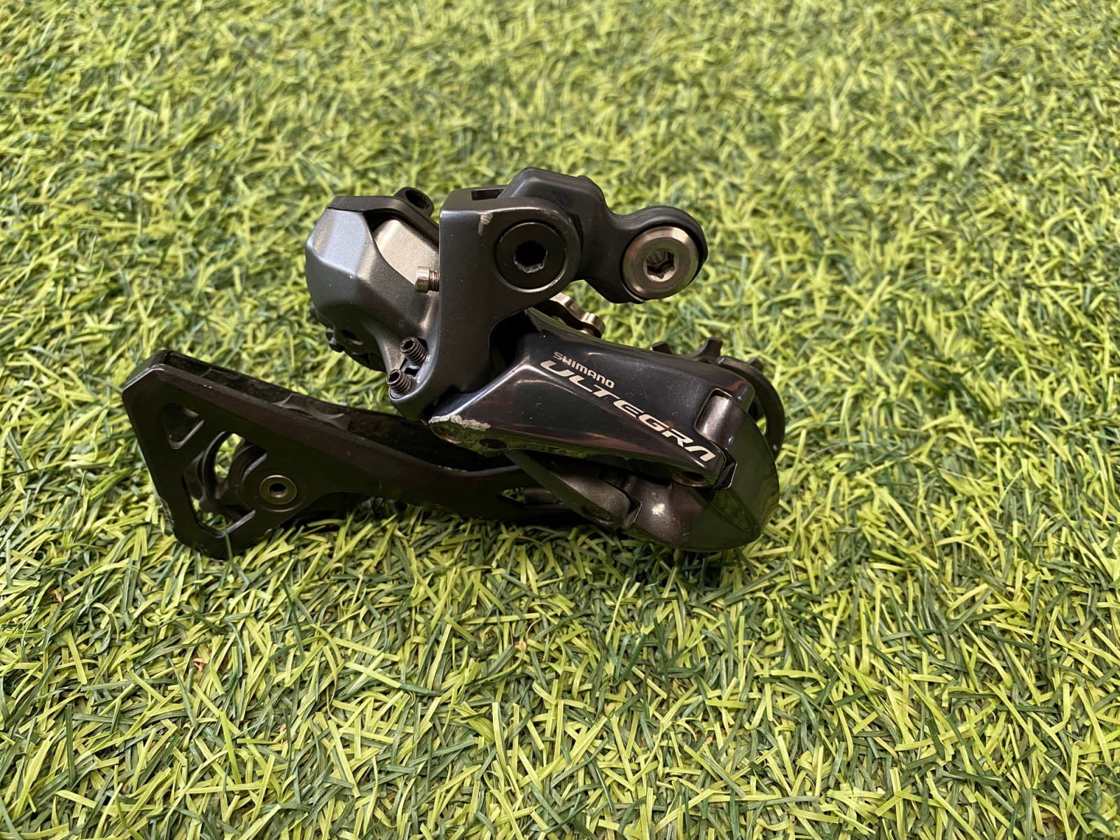 Shimano Ultegra di2 rear derailleur | Rear Derailleurs | Bike Hub