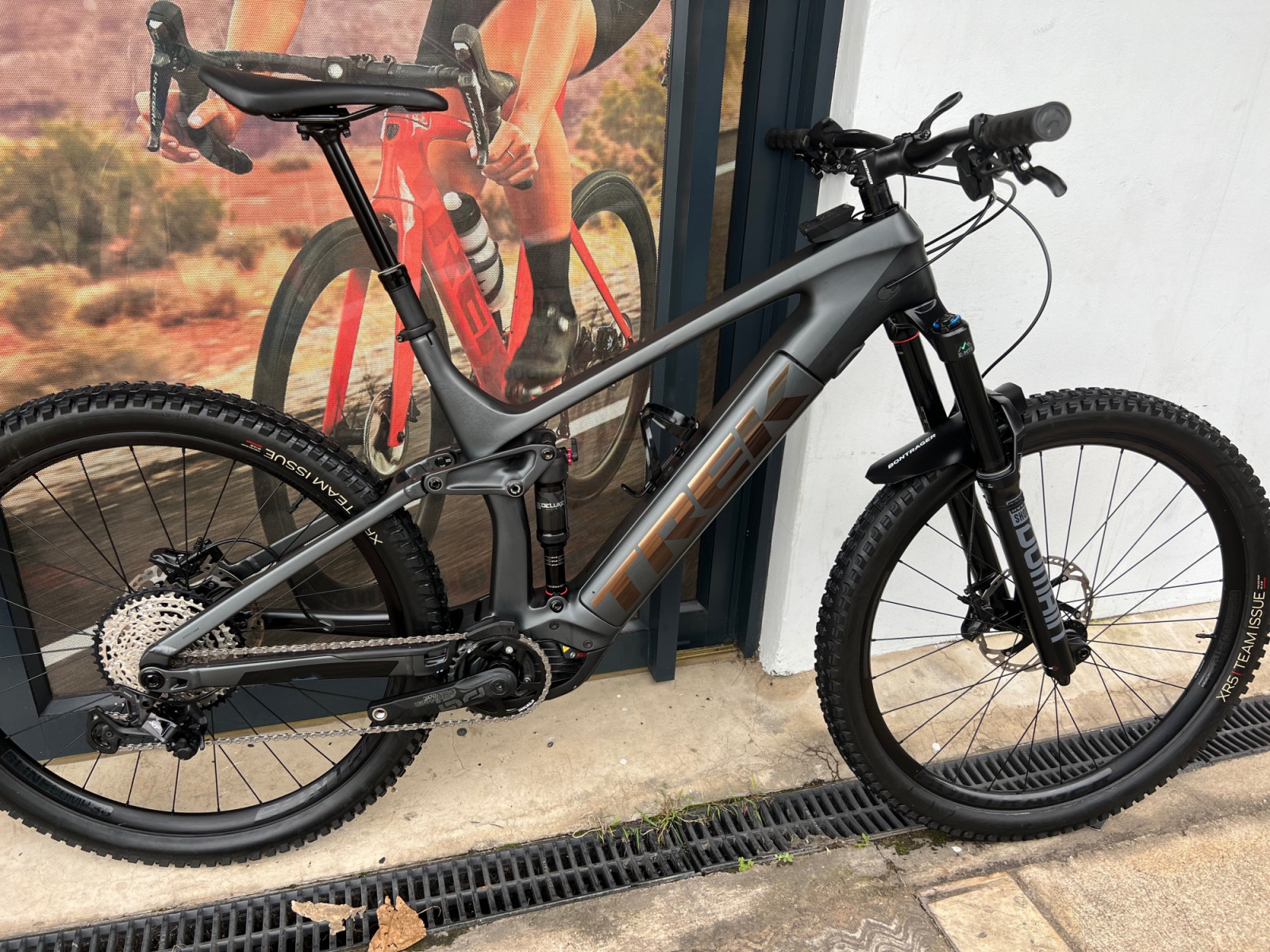 2022 Trek Rail 9.7 E-Bike | Dual Suspension Mountain E-Bikes | Bike Hub