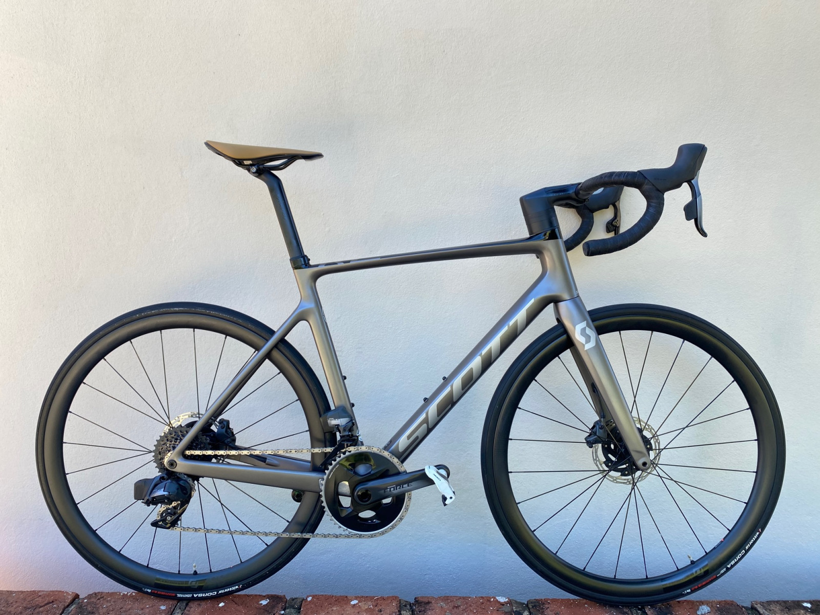 Scott Addict RC15 (56cm) *carbon wheels | AXS* | Road Bikes | Bike Hub