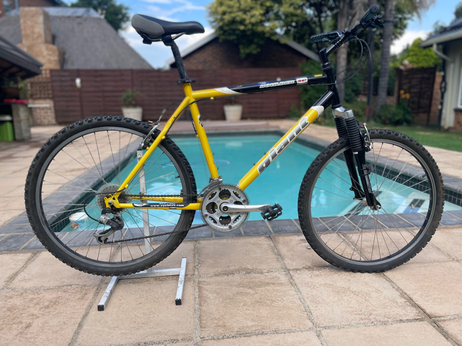 Giant Boulder SE | Hardtail Mountain Bikes | Bike Hub