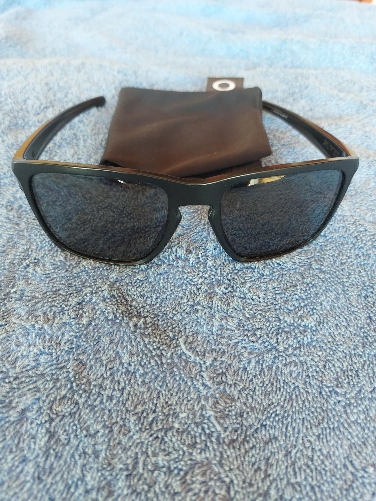 Oakley Sliver XL | Eyewear | Bike Hub