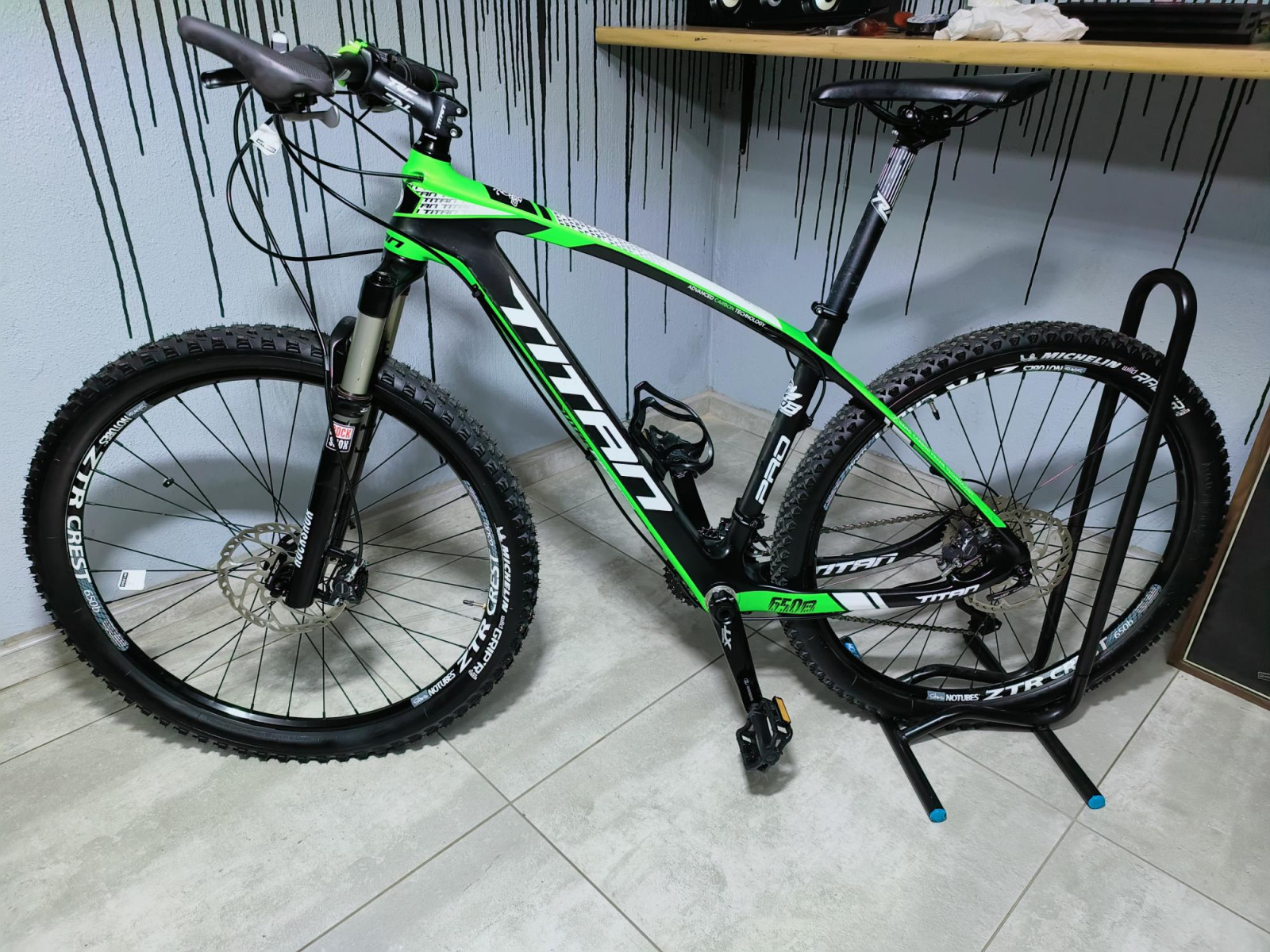 Titan Carbon nano | Hardtail Mountain Bikes | Bike Hub