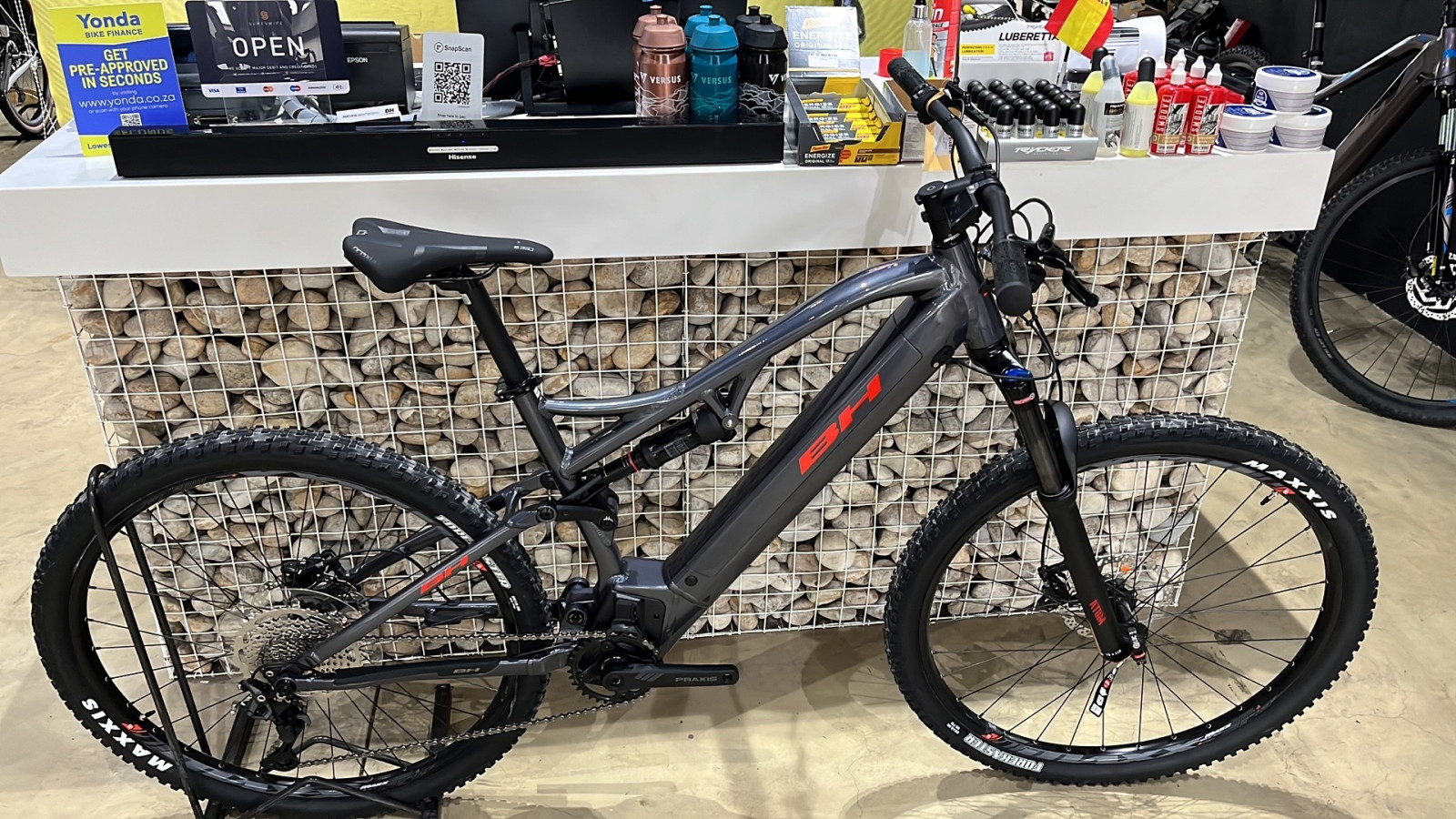 BH Atom 8.0 Dual Suspension - Demo | Dual Suspension Mountain E-Bikes ...