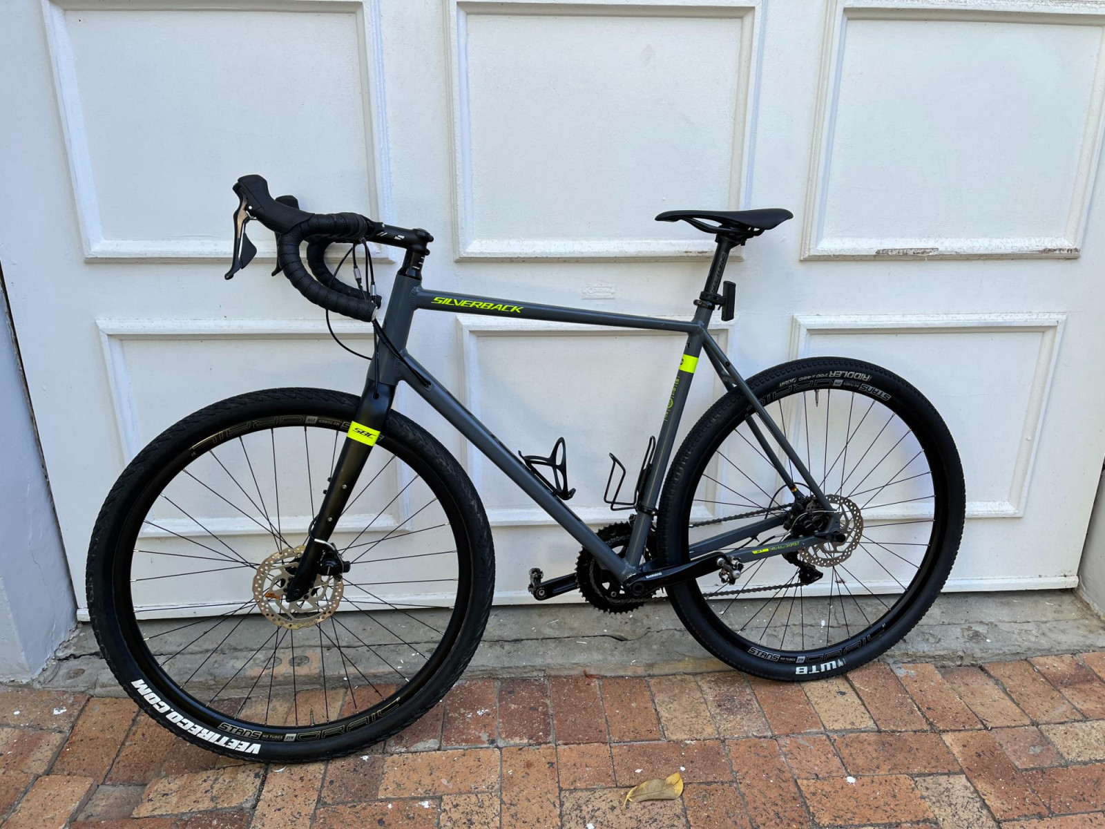 Silverback Siablo CF Gravel Bike - 2019 XL | Gravel Bikes | Bike Hub