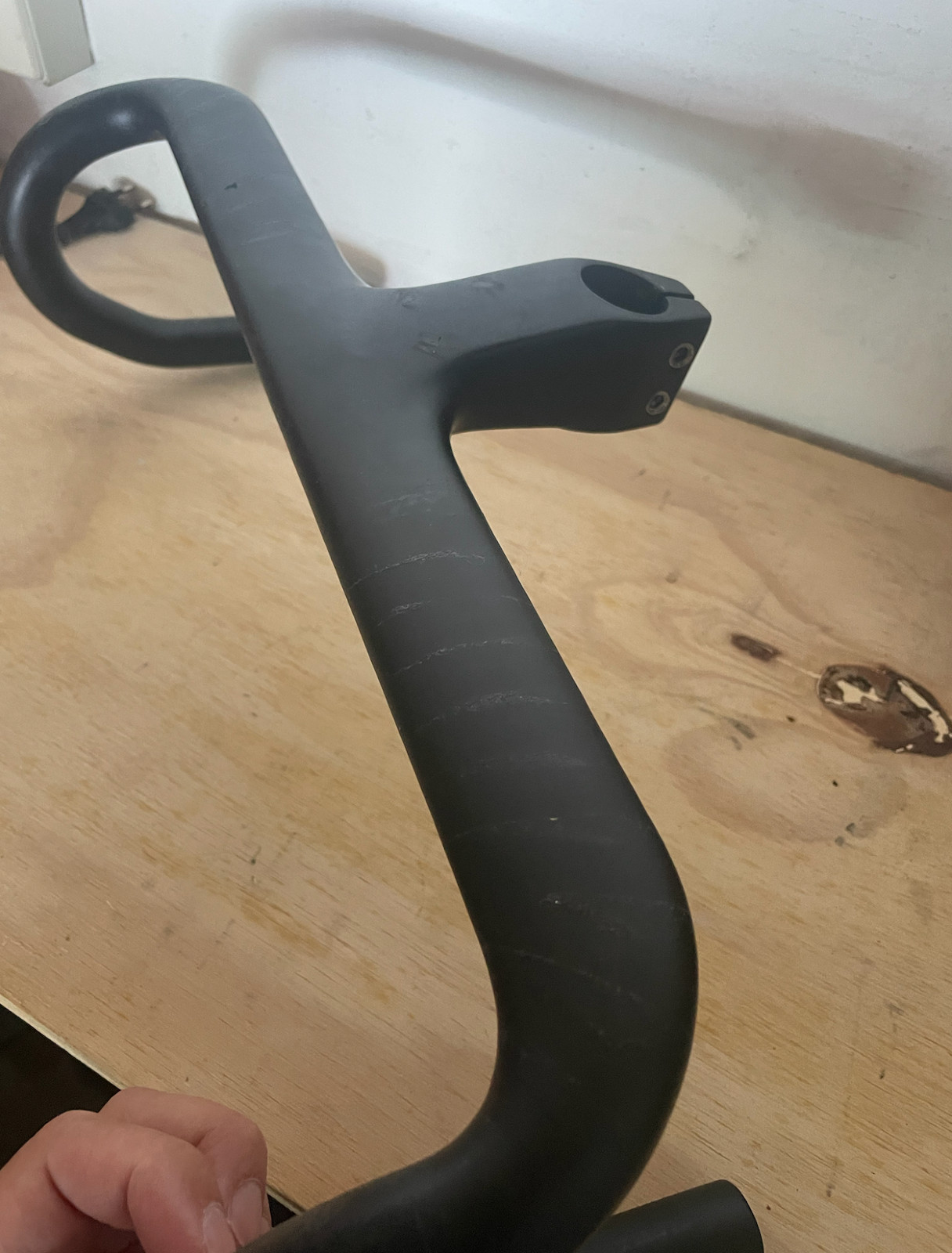 AERO CARBON Road Handle Bar | Handlebars | Bike Hub