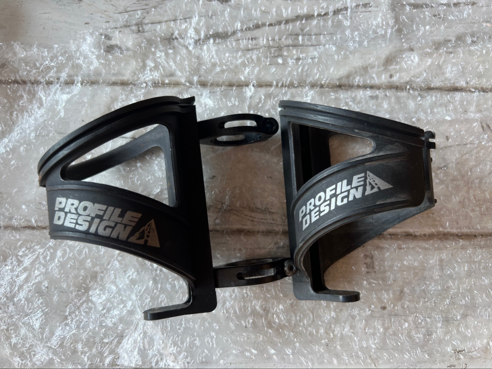 Profile design bottle cages | Bottle Cages | Bike Hub