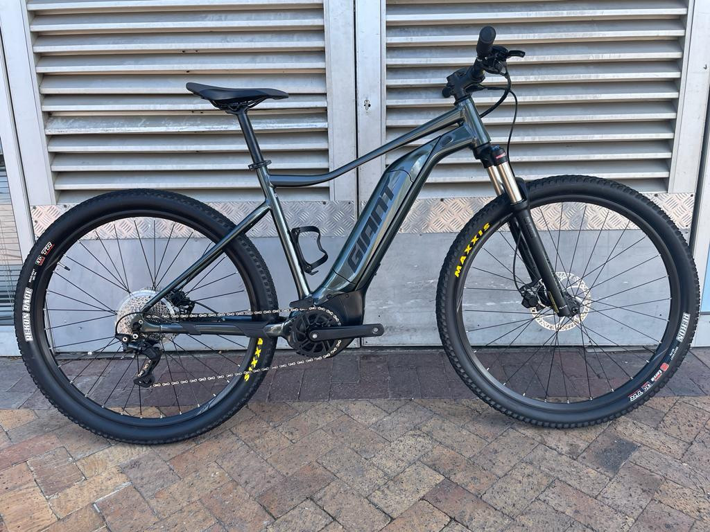 Giant Talon E+1 (Demo) | Hardtail Mountain E-Bikes | Bike Hub