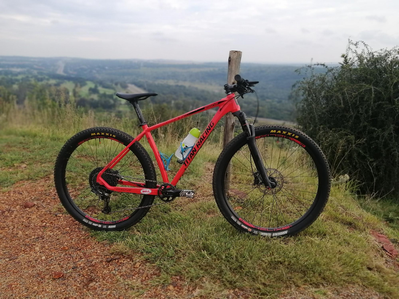 Titan Racing Drone Pro | Hardtail Mountain Bikes | Bike Hub