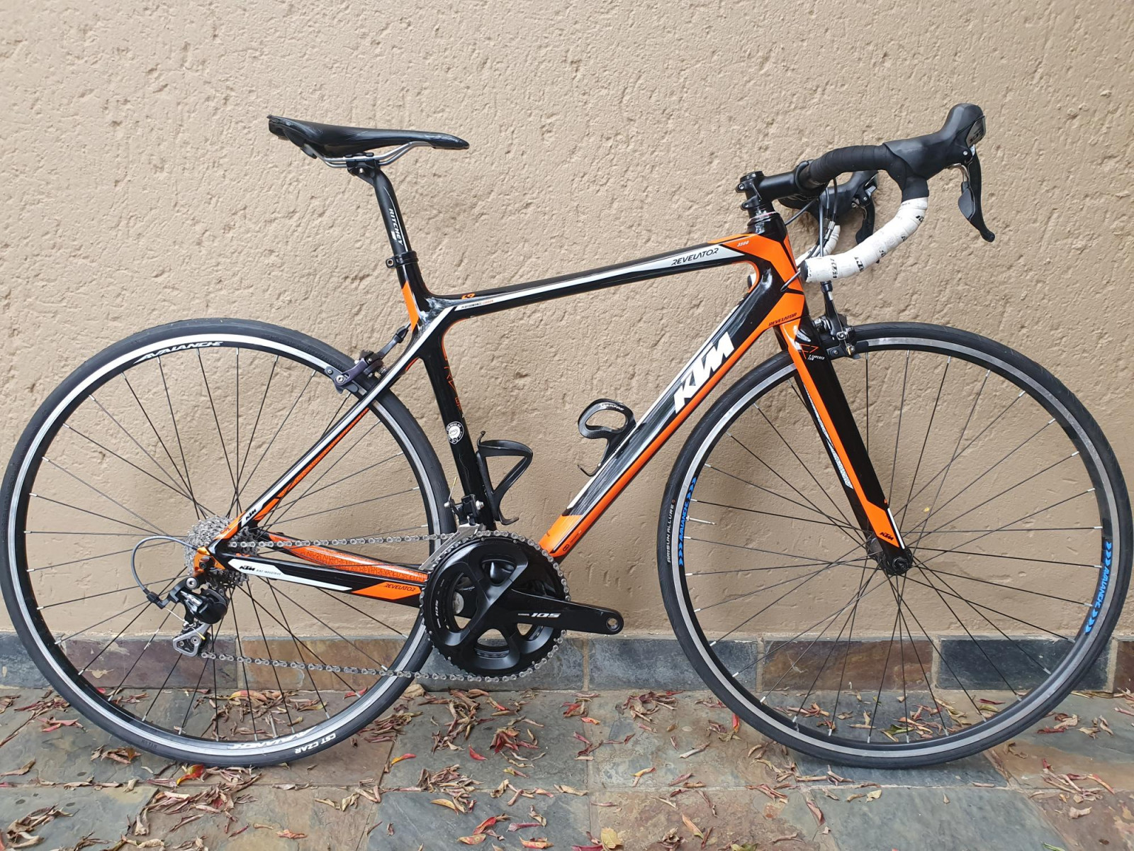 KTM Revelator Carbon | Bike Hub