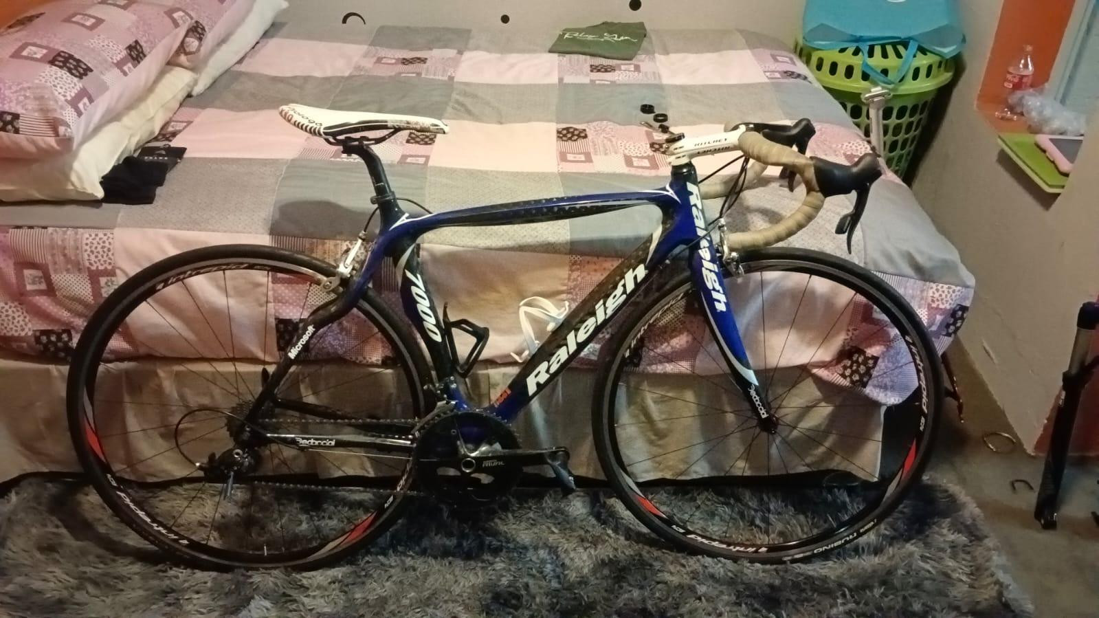 Full carbon bike | Bike Hub