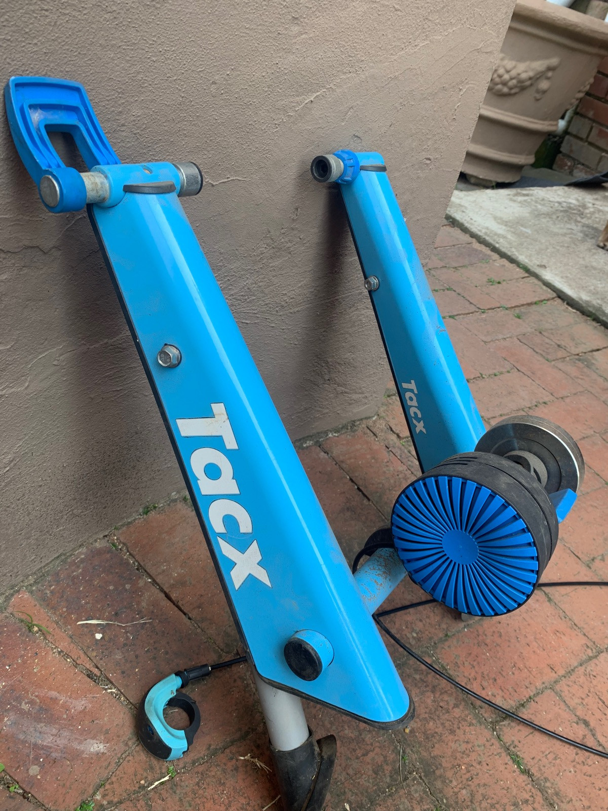 Tacx basic indoor trainer | Indoor Trainers & Accessories | Bike Hub