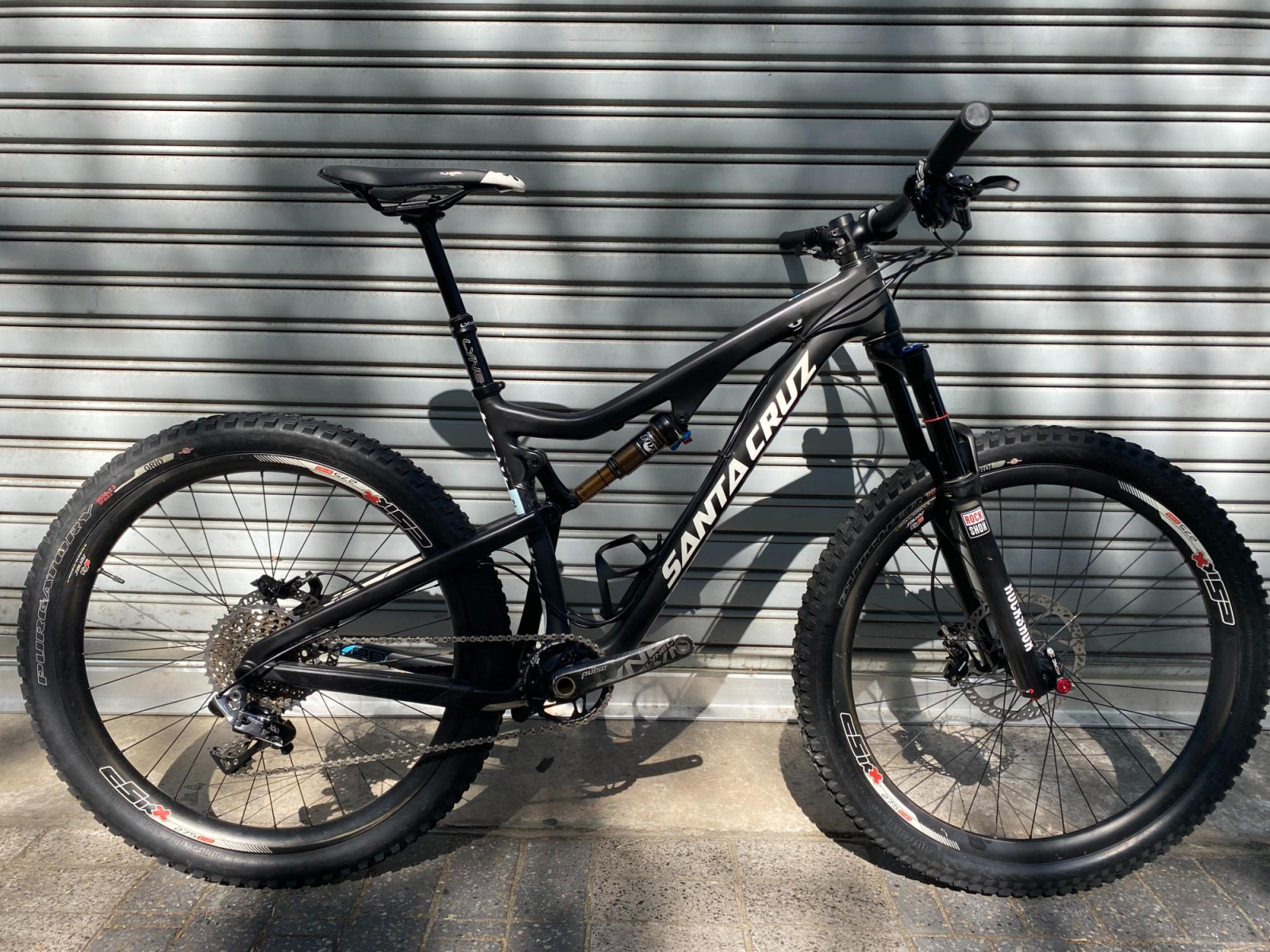 Santa Cruz 5010 C 27.5" Carbon Medium | Dual Suspension Mountain Bikes ...