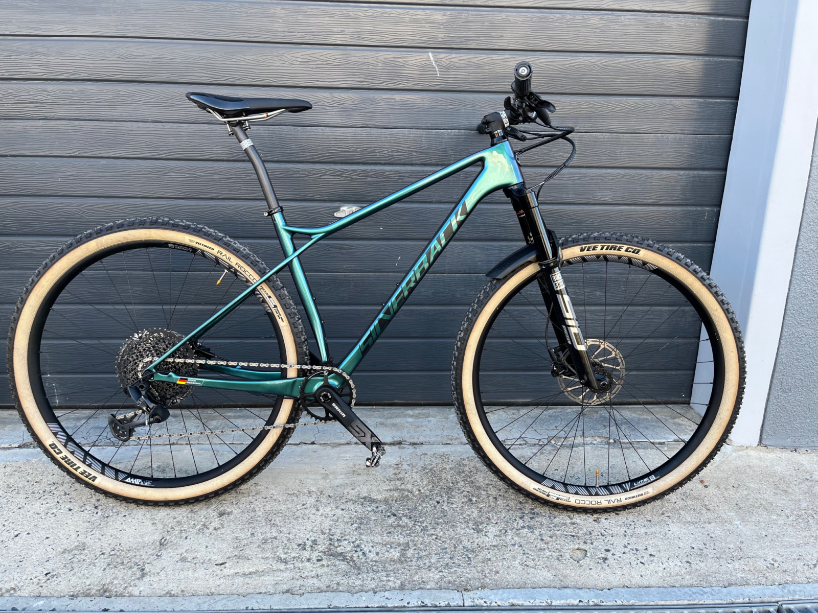 Silverback Superspeed Elite (Medium) | Hardtail Mountain Bikes | Bike Hub