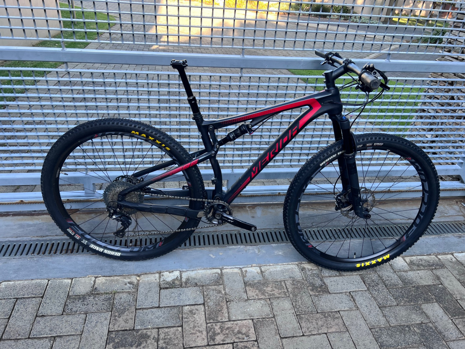 Merida 96 M | Dual Suspension Mountain Bikes | Bike Hub