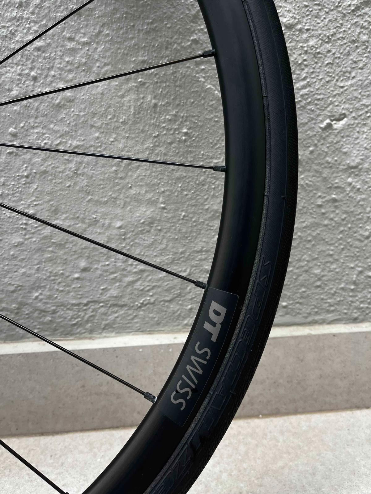 DT Swiss R470 wheelset | Bike Hub
