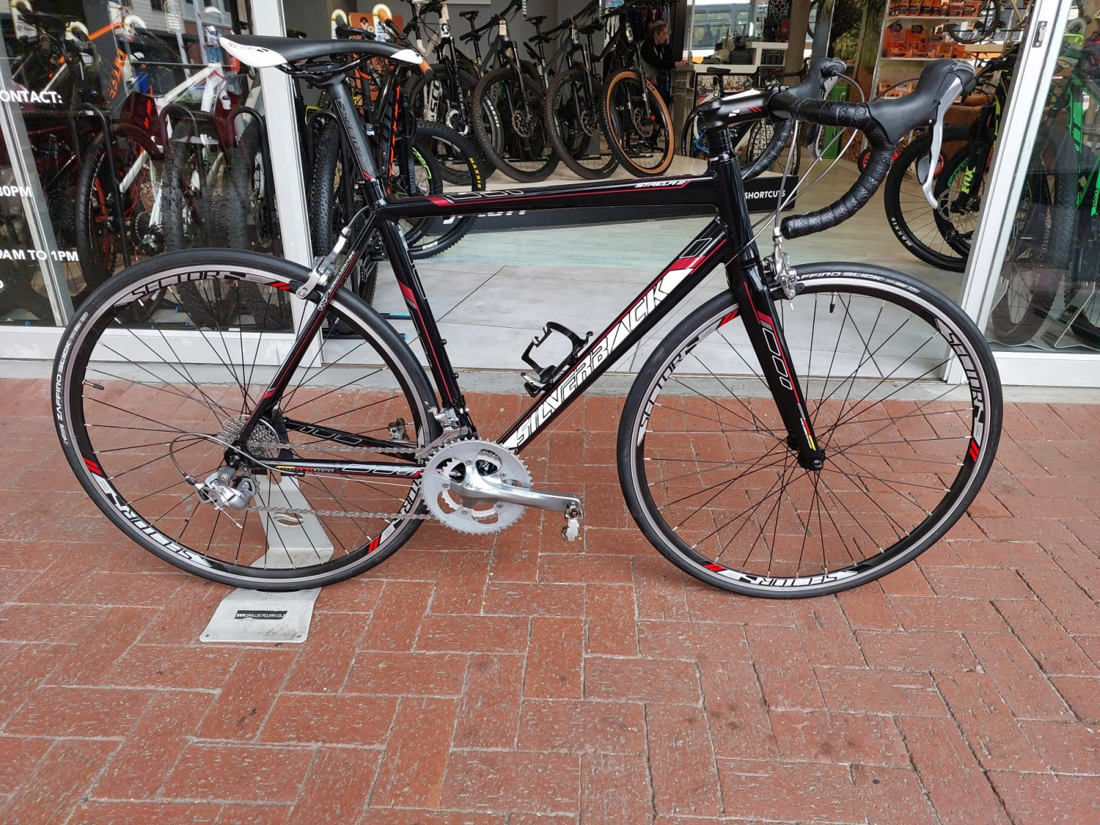 Silverback Strela 2 | Road Bikes | Bike Hub