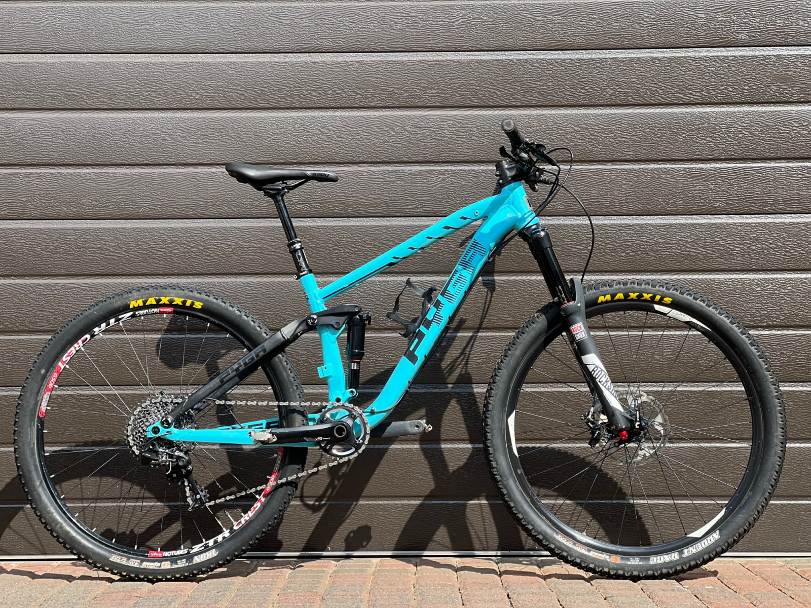 Pyga One Twenty - Small 27.5 | Dual Suspension Mountain Bikes | Bike Hub