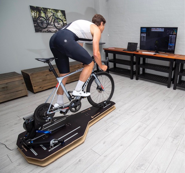 DarkWatt Full Motion Platform | Indoor Trainers & Accessories | Bike Hub