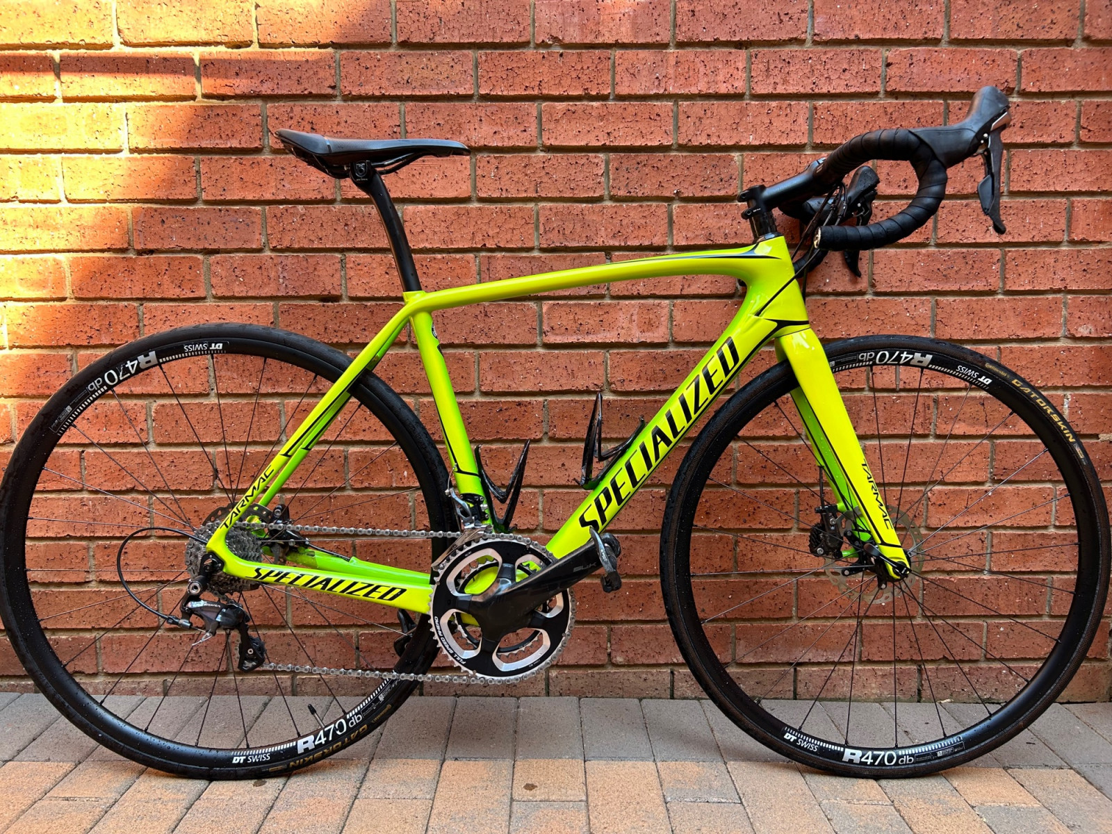 Specialized Tarmac | Road Bikes | Bike Hub
