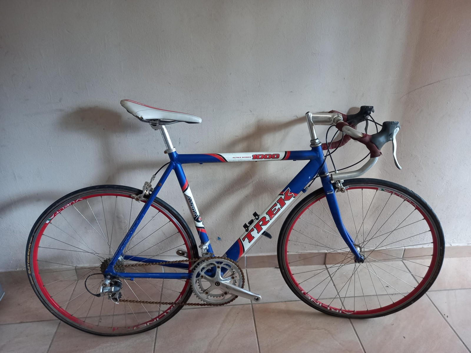 Trek alpha 1000 | Road Bikes | Bike Hub