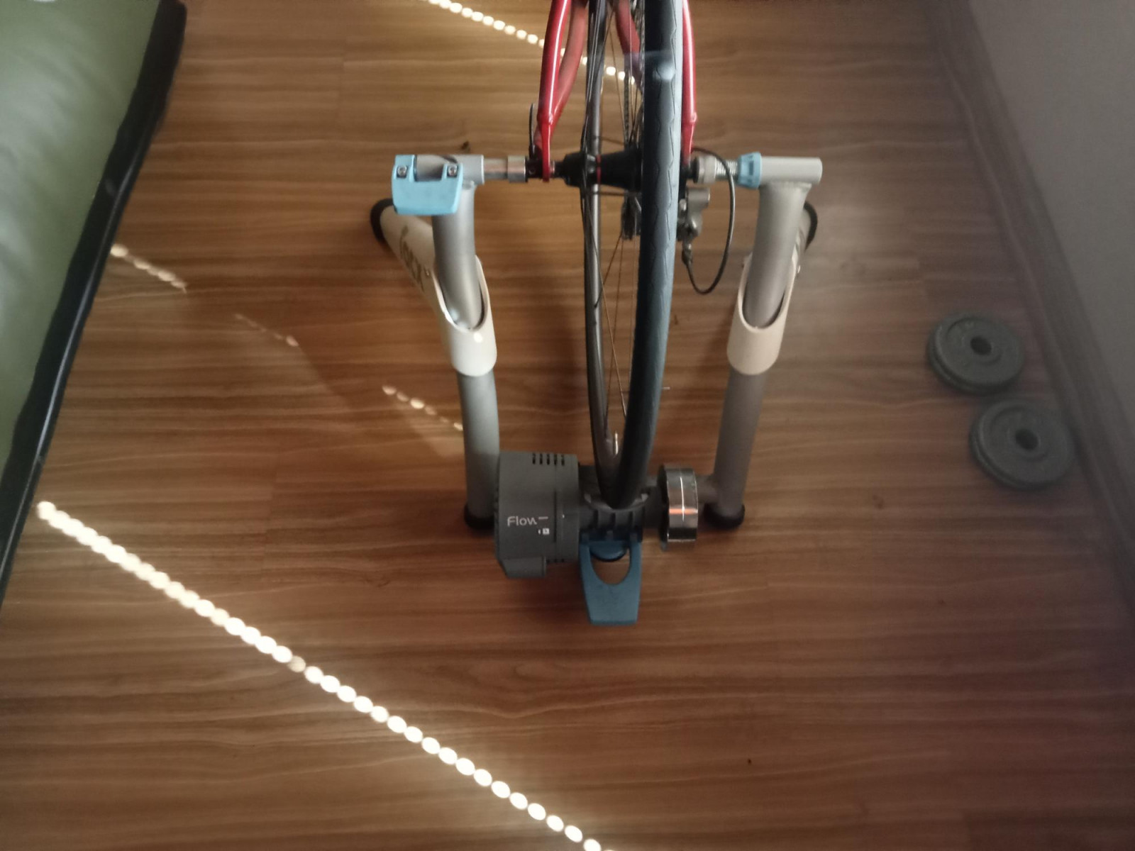 2020 Tacx flow Smart Trainer | Bike Hub