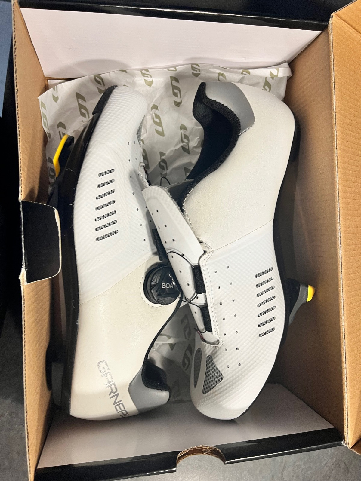 Road Shoes (Garneau) | Bike Hub