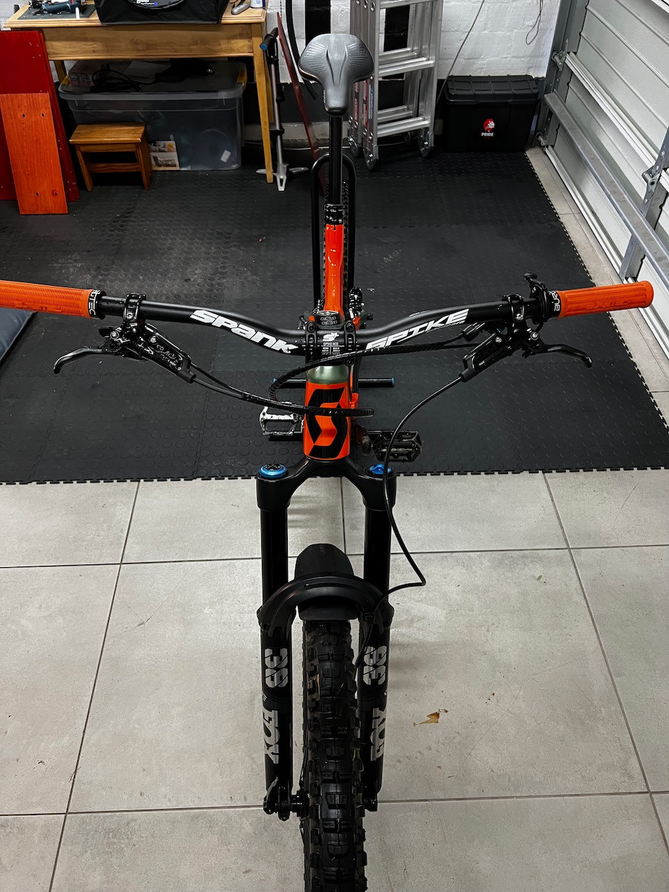 Scott Genius 2019 (Custom) | Dual Suspension Mountain Bikes | Bike Hub