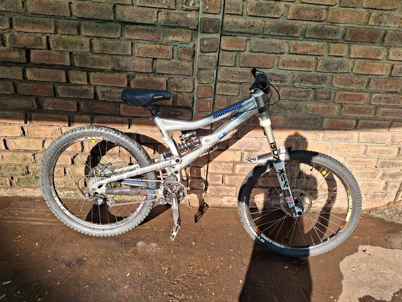 2012 Mongoose Bootr | Downhill Bikes | Bike Hub