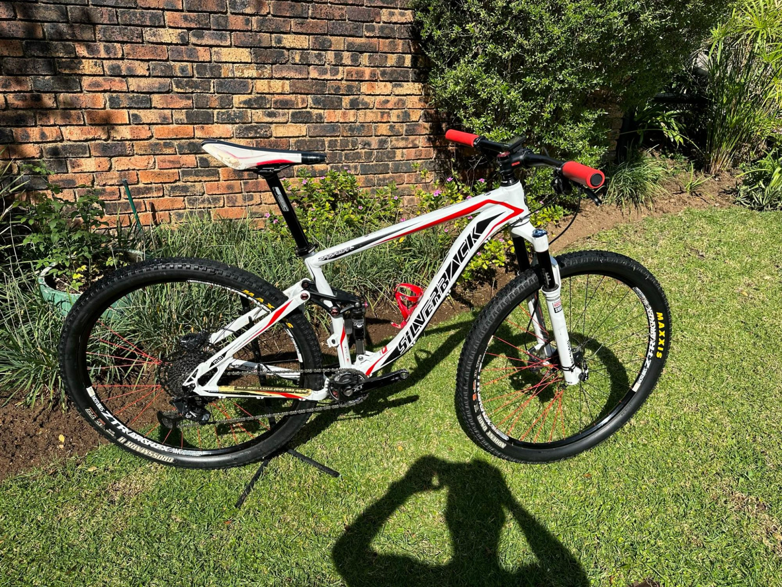 Silverback Sprada 1 | Dual Suspension Mountain Bikes | Bike Hub